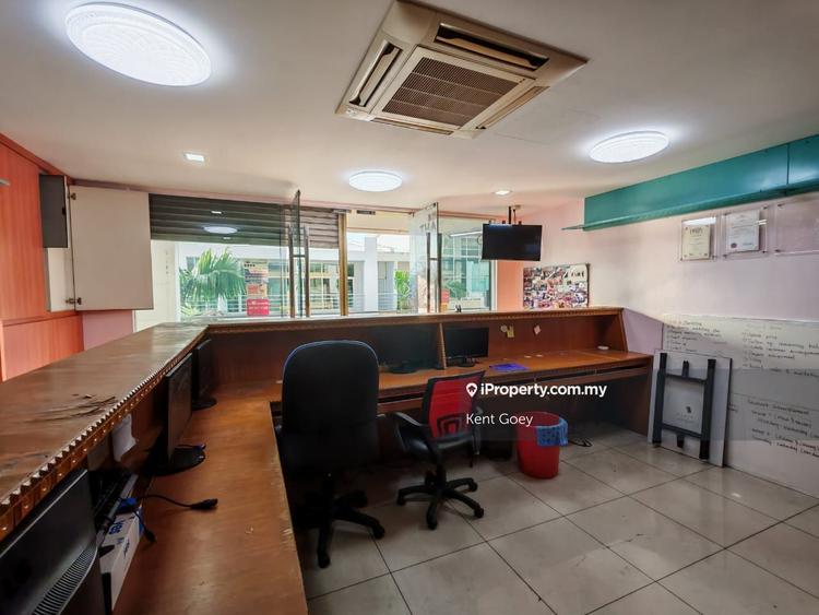 Retail Office for sale at Pusat Bandar Rawang 12 , Rawang town, Pekan ...