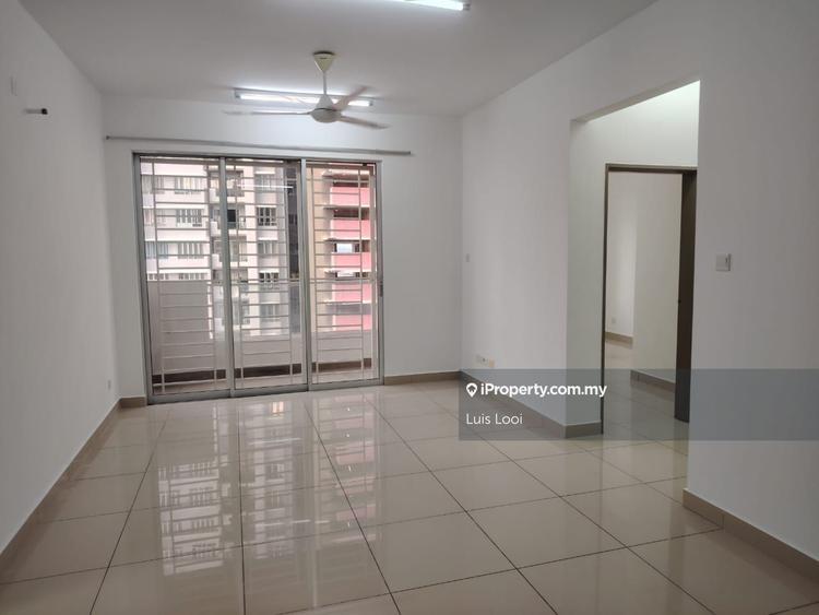 Serviced Residence for rent at Platinum Lake PV 21 - RM 2,000 per month ...