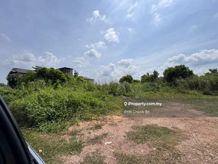 Commercial Land for sale at Lukut - RM 4,500,000 | iProperty Malaysia