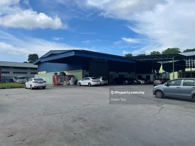 Warehouse for sale at Bukit Rambai Factory Warehouse Corner Lot, Bukit ...