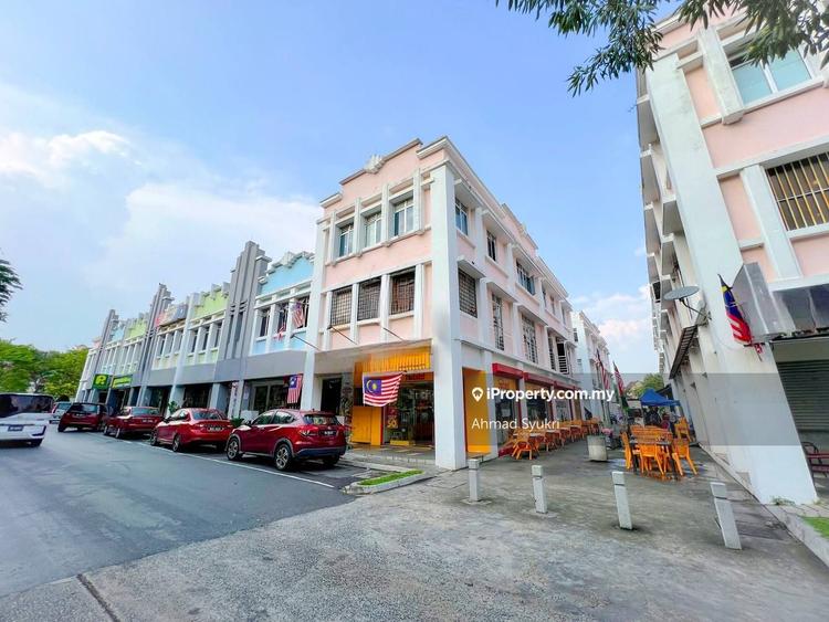 Presint 8 for sale - RM4000000 | iProperty Malaysia