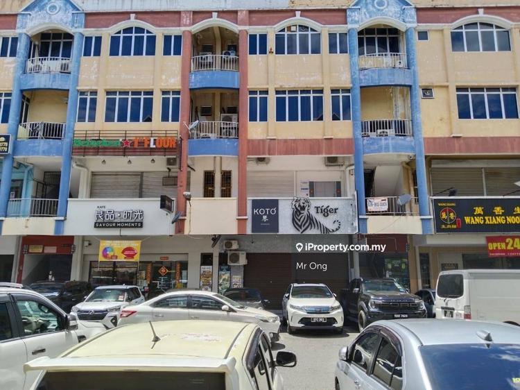 Shop Office for rent at Lintas plaza - RM 2,850 per month | iProperty ...