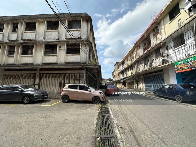 Shop for sale at Inanam Baru - RM 900,000 | iProperty Malaysia