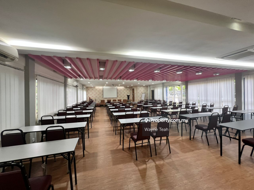 Commercial Bungalow for rent at Petaling Jaya Section 13 4 Storeys ...