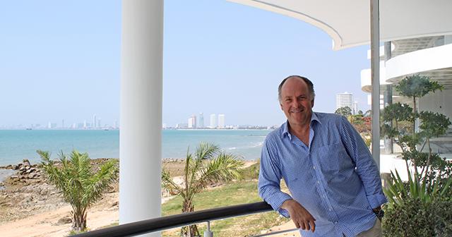 บทสัมภาษณ์คุณ Nicolas Büchler แห่ง Pure Sunset Beach | thinkofliving.com