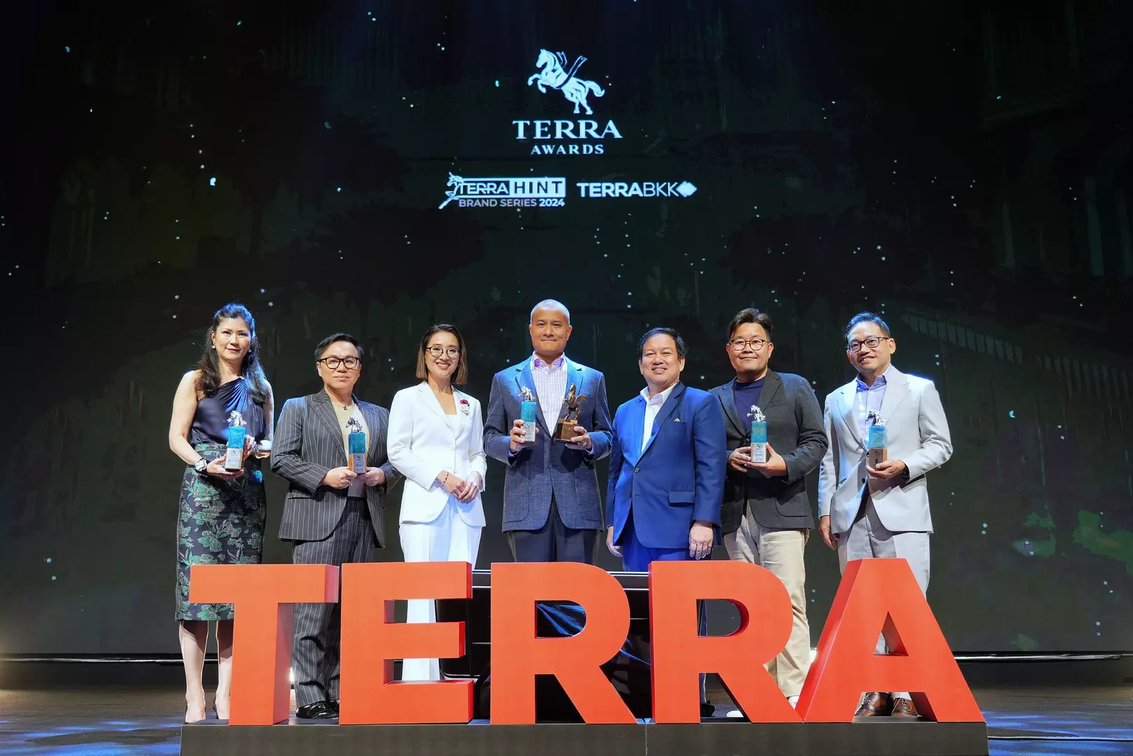 TERRABKK เผยผลวิจัย THE MOST POWERFUL BRAND IN REAL ESTATE 2024 and Consumer Insight [PR News ...