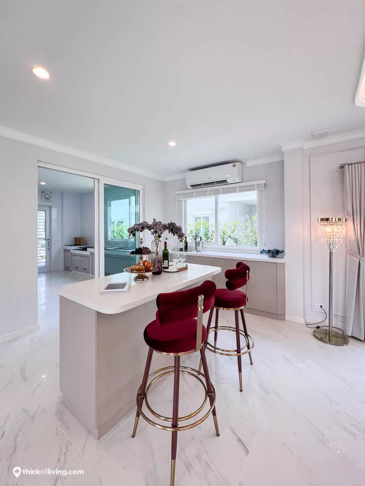 Snapshot @ลัดดารมย์ พุทธมณฑลสาย 2 | thinkofliving.com